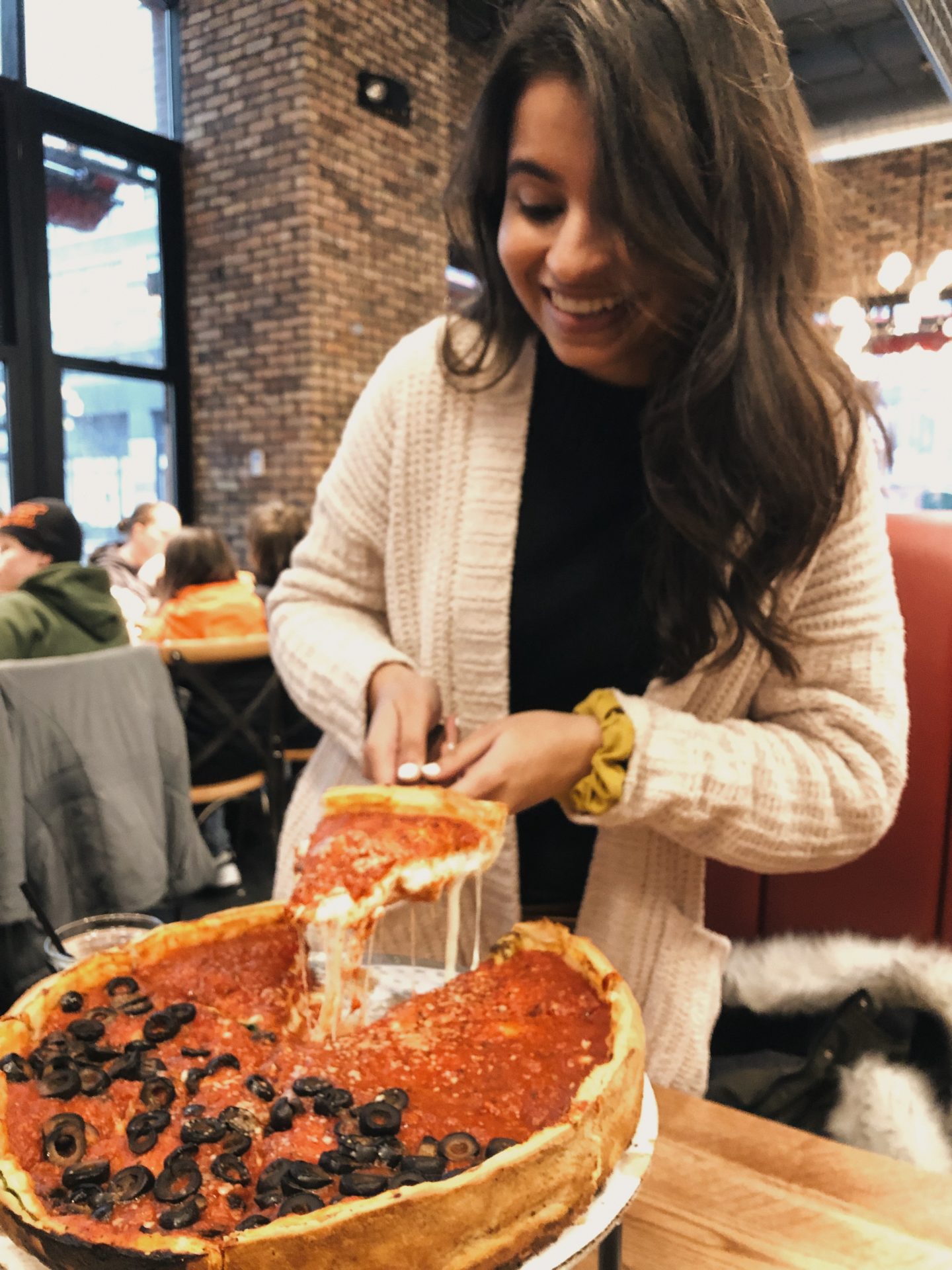 The Ultimate Chicago Food + Travel Guide - Sincerely Shifa